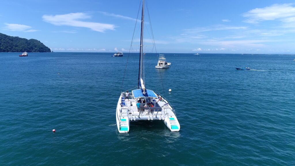 Tamarindo Catamaran Tours | Timarouba